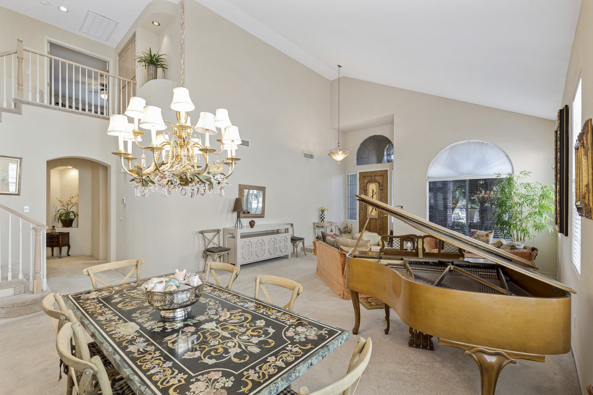 1824 Dolce Drive - Rob Jensen Company