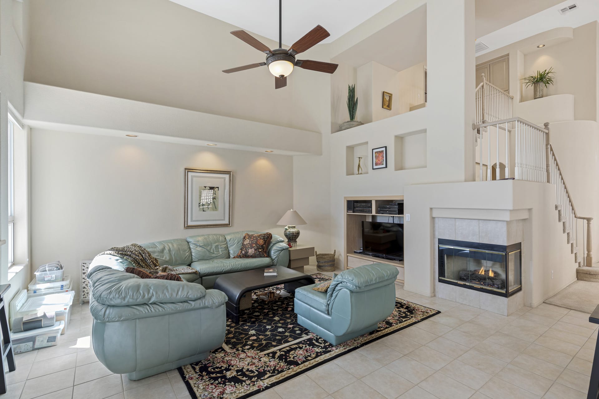 1824 Dolce Drive - Rob Jensen Company